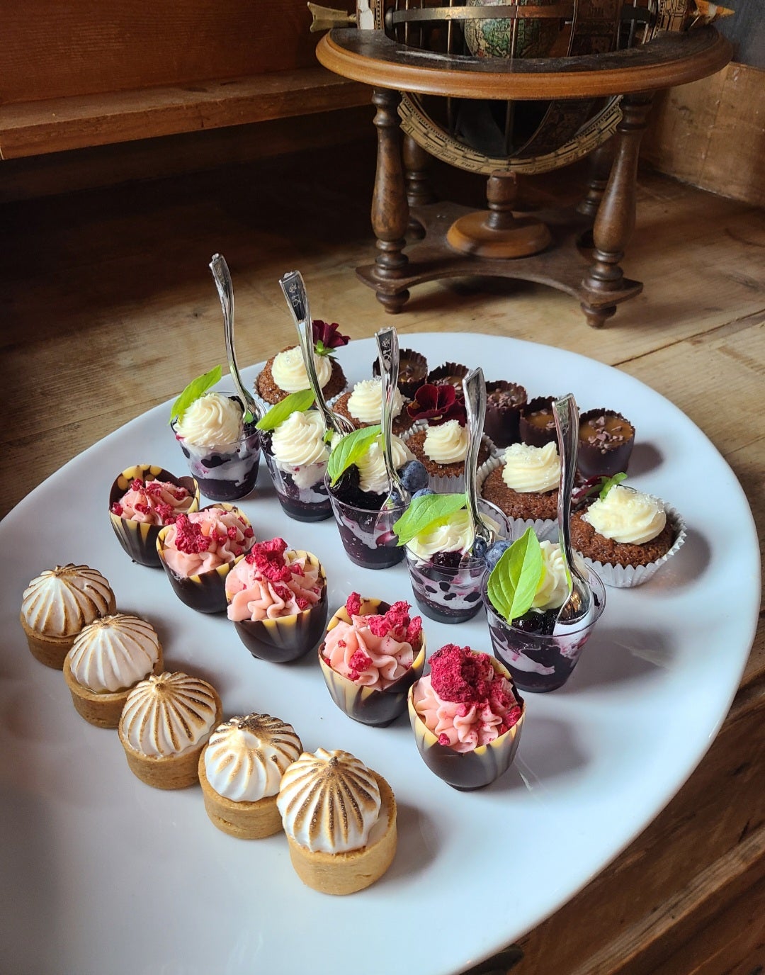 Petite Dessert Sampler | Roxa Desserts